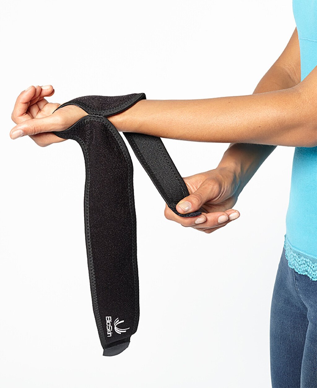 BioSkin Boomerang Wrist Wrap - Health7